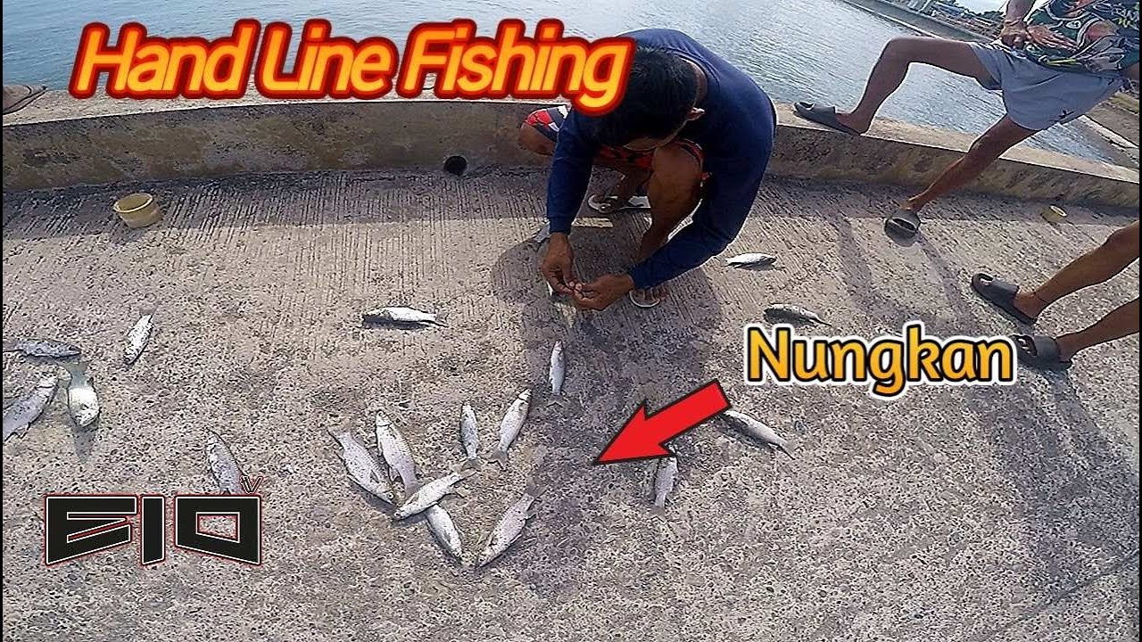 Hand Line fishing (Nungkan) - YouTube
