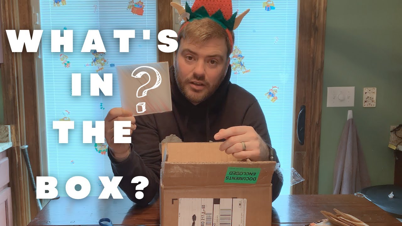 What's In The Box? (CD Reveal) #christmasismeanttobesimple #newcd - YouTube