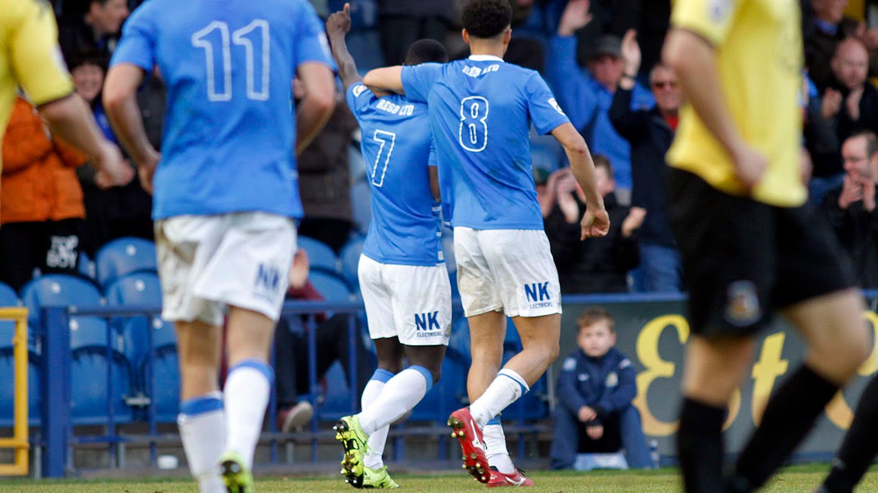 Mo Cham Scores A Spectacular Goal On His Home Debut - YouTube