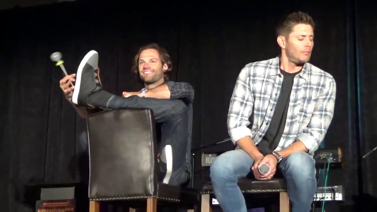 J2- Las piernas de Jared- SPNDEN 2018- Sub español - YouTube
