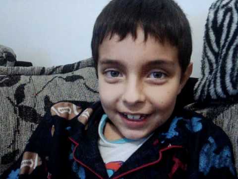 IMITANDO MEU VÔ PACHECO (historia de Robinson Crusue e Che Guevara)