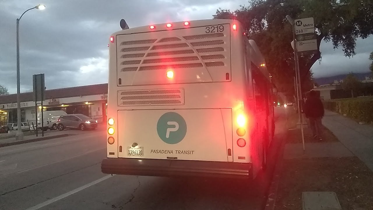 (NO HVAC) 2012 Pasadena Transit ENC EZ RIDER II BRT 3219 - YouTube