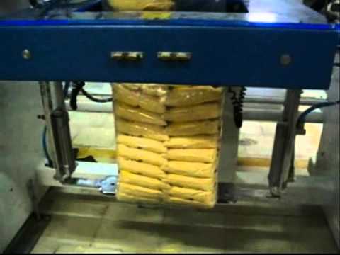 ENFARDADORA RAUMAK BALING MACHINE - FLOUR - YouTube