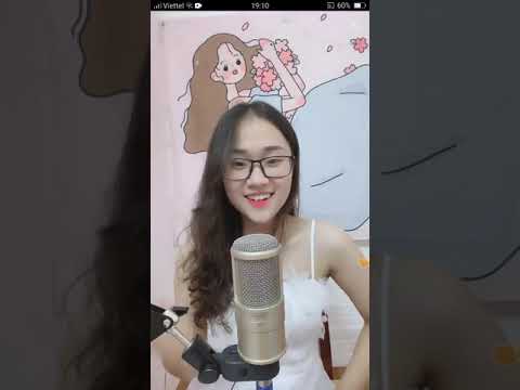 Bigo live em gái xinh hát quá hay vú to