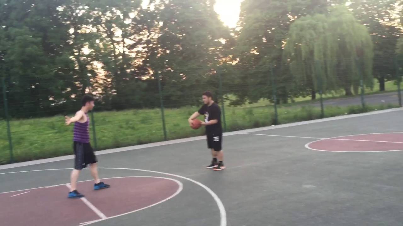 Basketball misdirection - YouTube