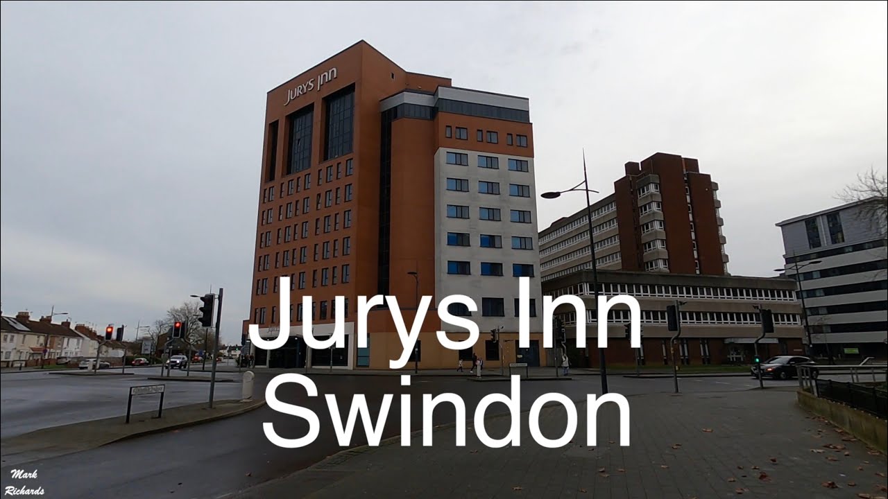 Jurys Inn Swindon - Full room tour - Quick vid - YouTube
