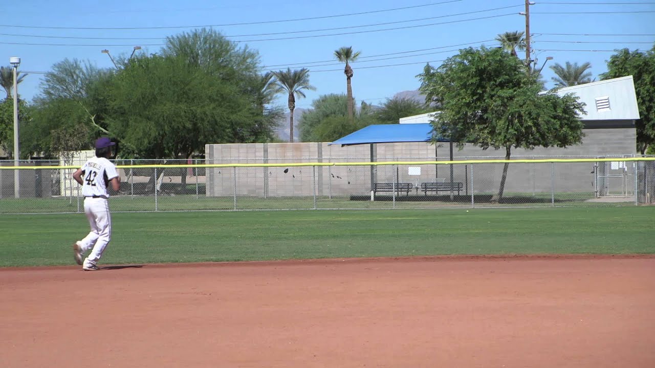 SS - Shortstop Footwork for Backhand routine plays. - YouTube