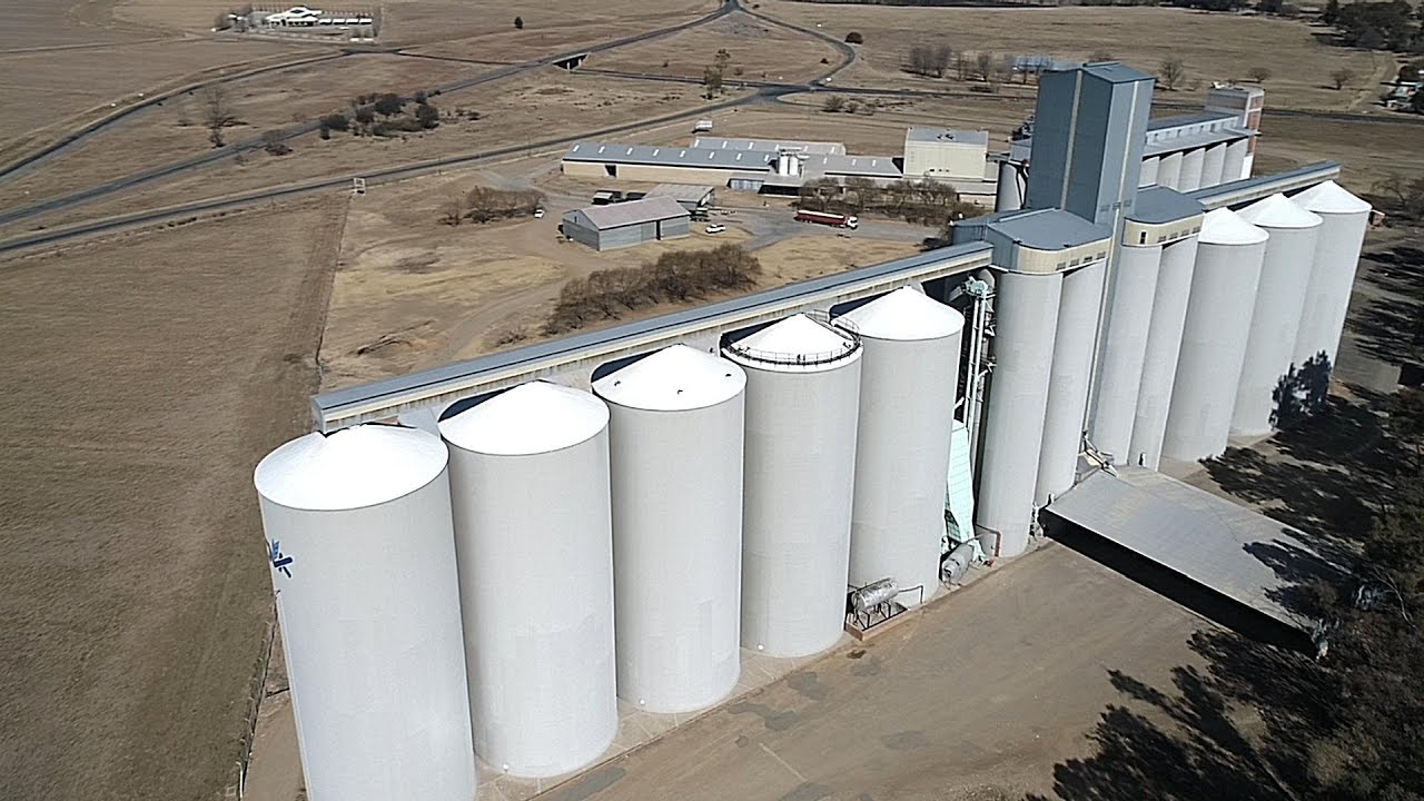 Clocolan Silo en die reis van die mieliepit - YouTube