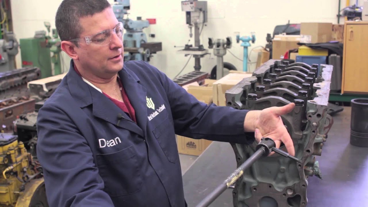 Using the Dial Bore Gauge - YouTube