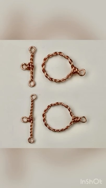 Twisted Wire Toggle Clasp made with 20g @beadalon Artistic Wire. #braceletmaking # ...