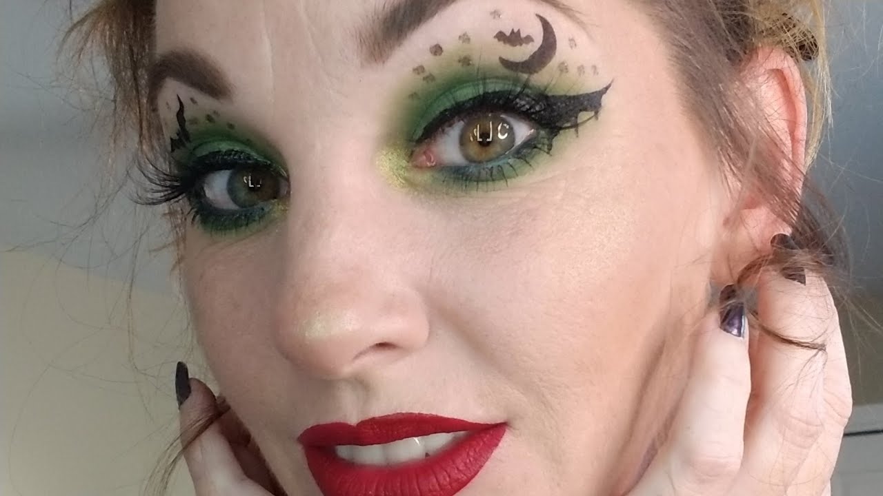 Batwing Halloween makeup with #veggieloverspalette #Glamlite - YouTube