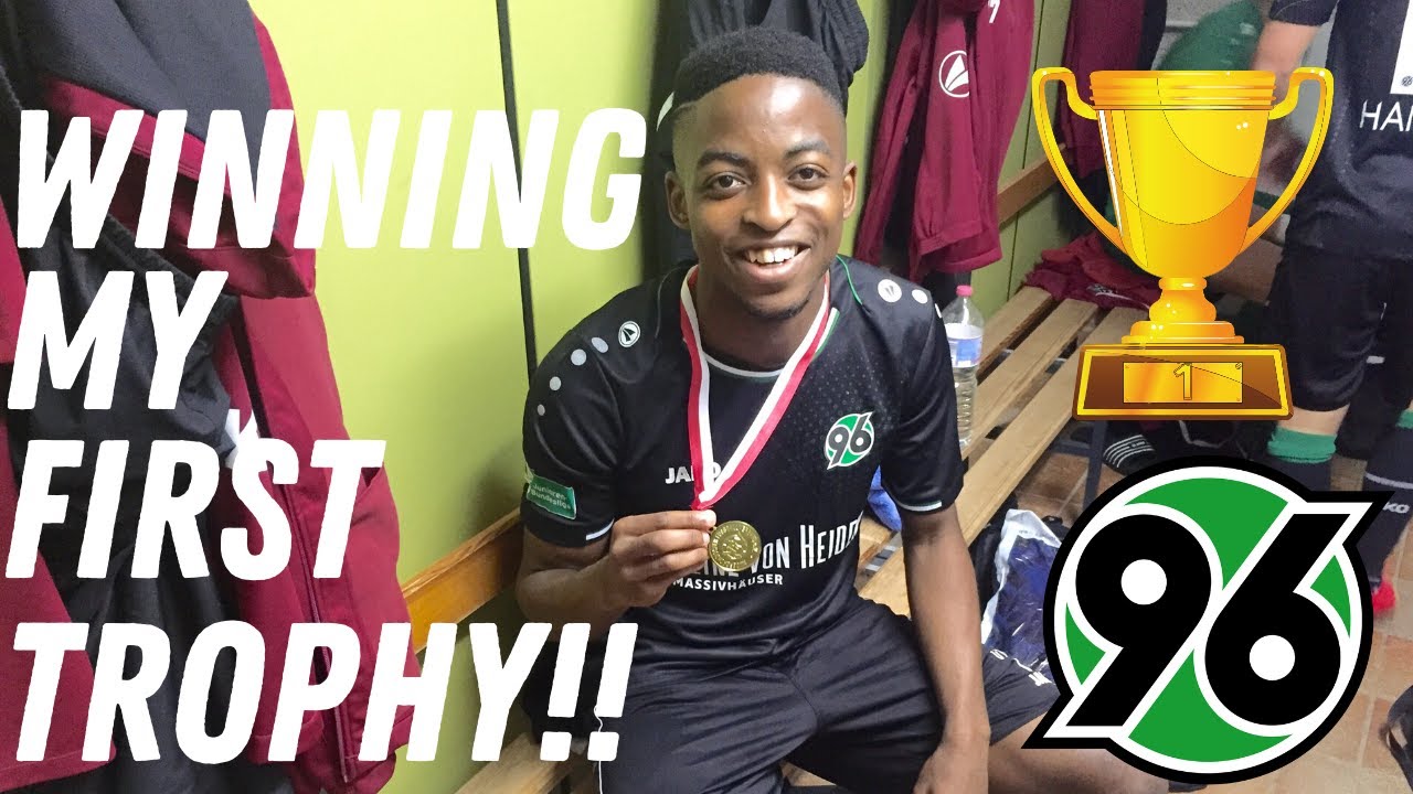 PLAYING FOR HANNOVER 96!!! | Part 2. WINNING MY FIRST TROPHY! - YouTube