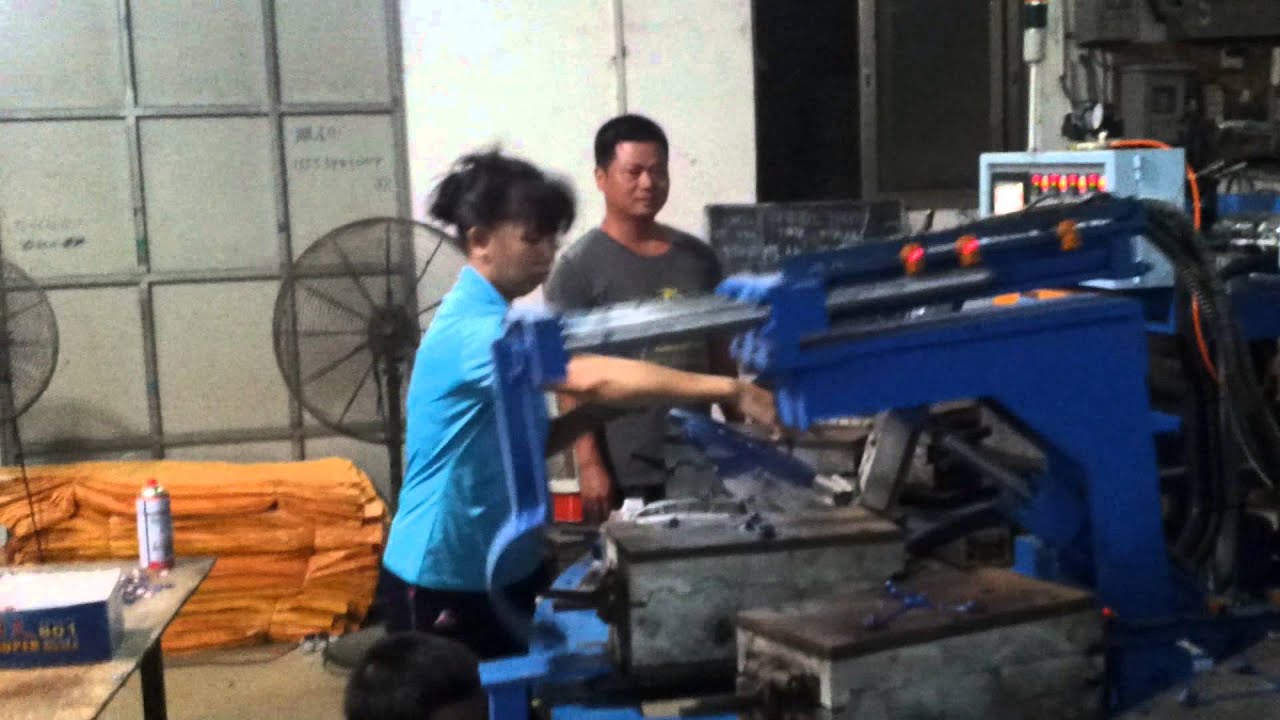 Mono color Sandal injection machine with mold opener - YouTube