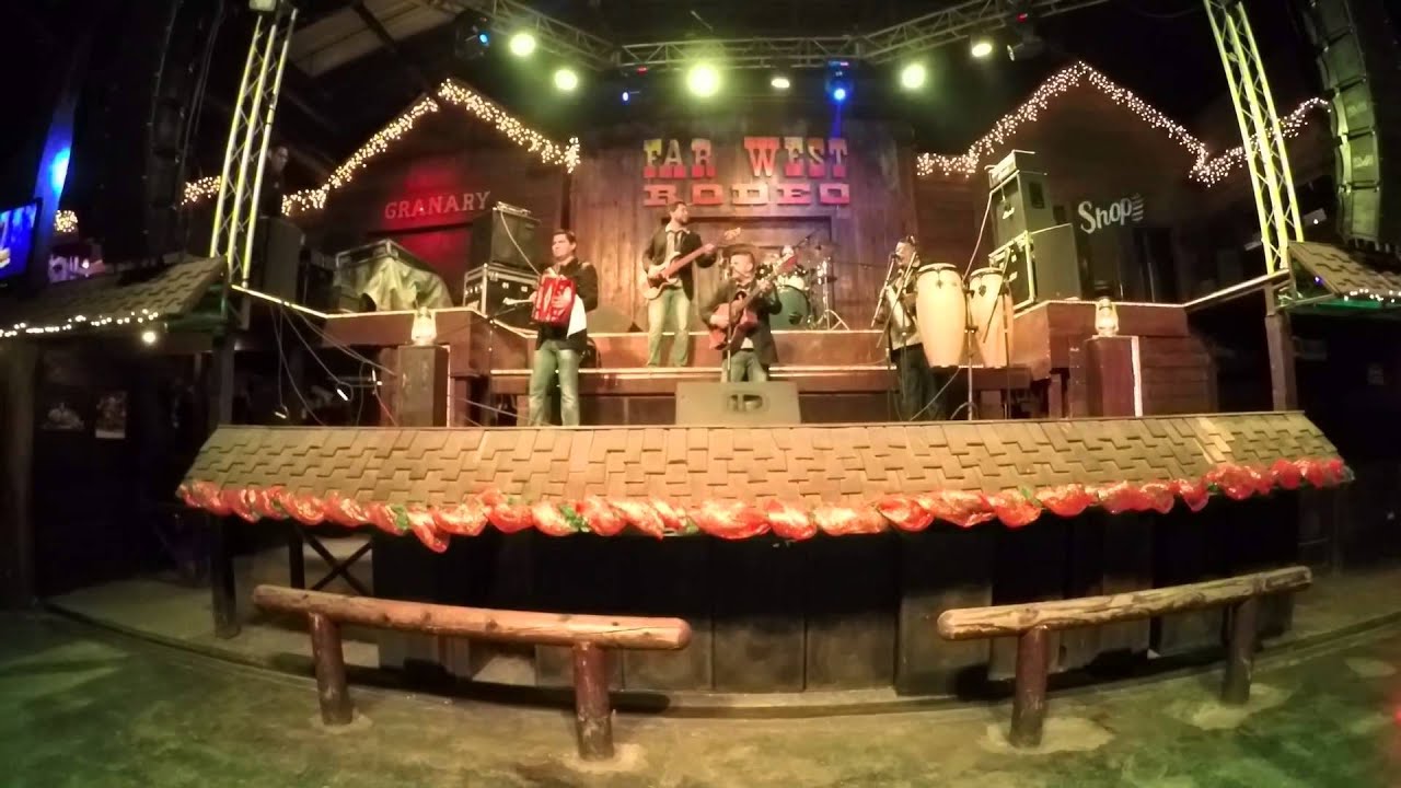 Los Wercos - Far West Rodeo - Diciembre 3 2015 - YouTube