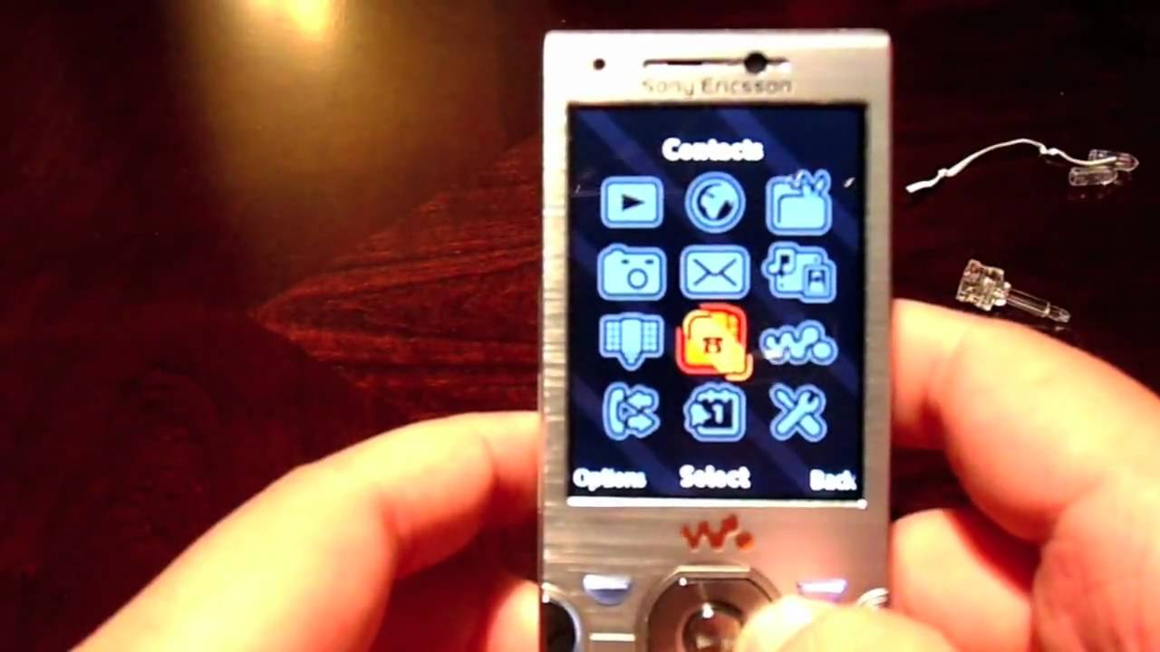 Sony Ericsson w995 review pt. 1 - YouTube