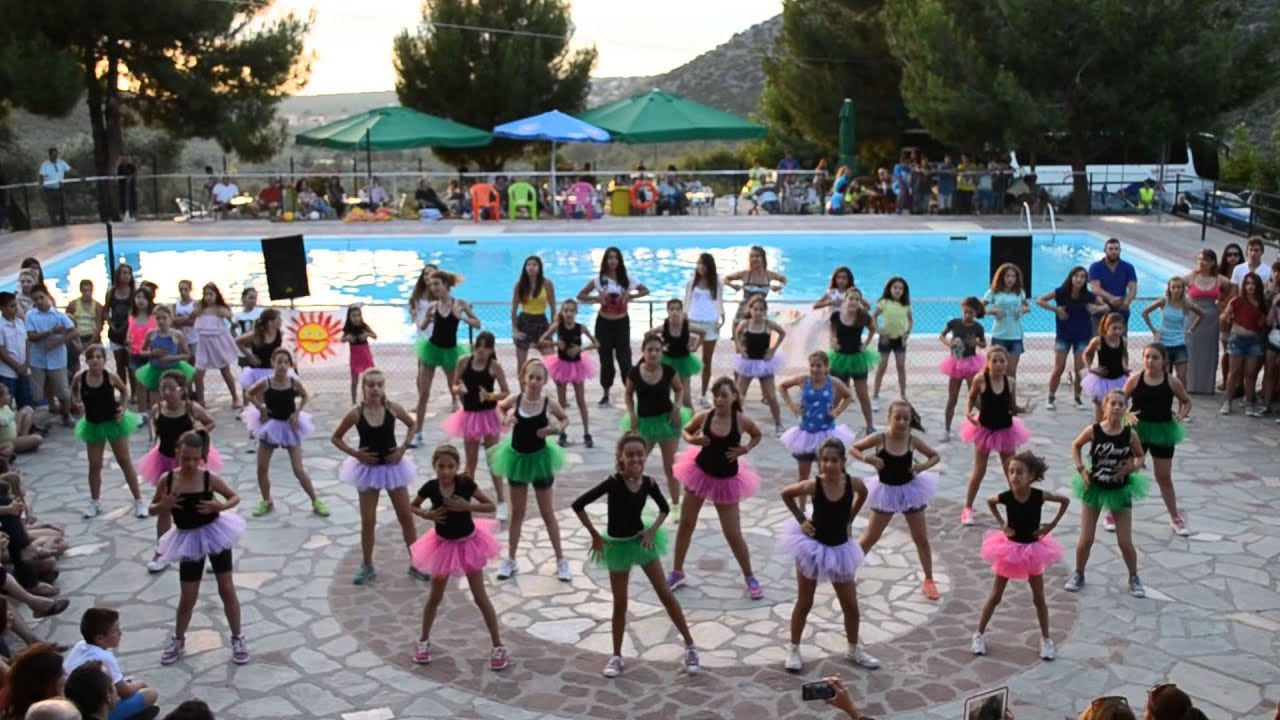 Γιορτή Γονέων - Α' περίοδος 2014 - YouTube