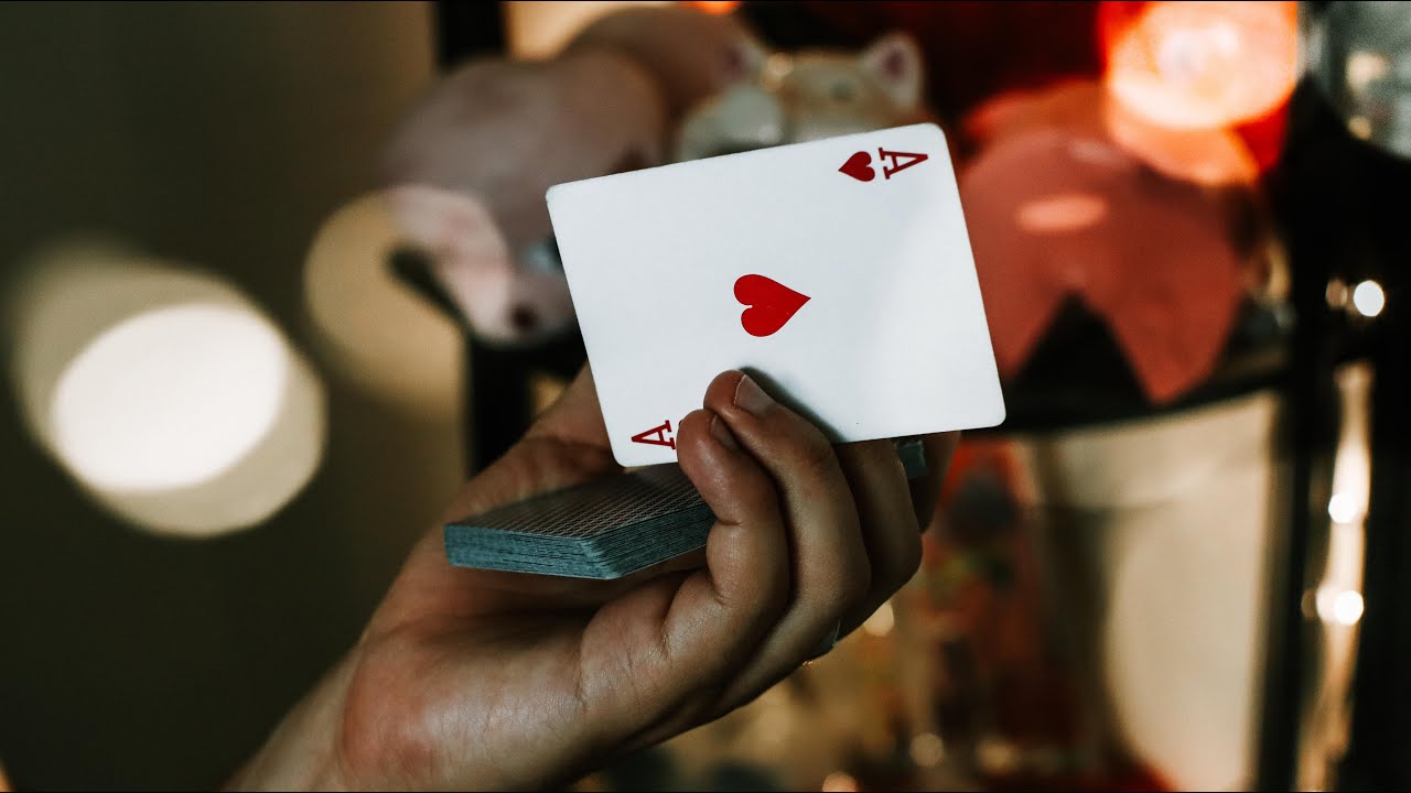 Flourish Vanish Card Trick Tutorial - YouTube