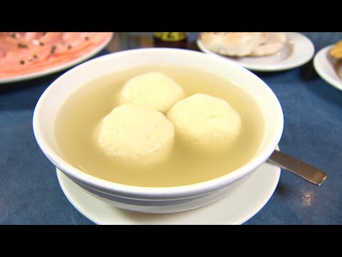 Chicago’s Best Soup: Max and Benny’s - YouTube