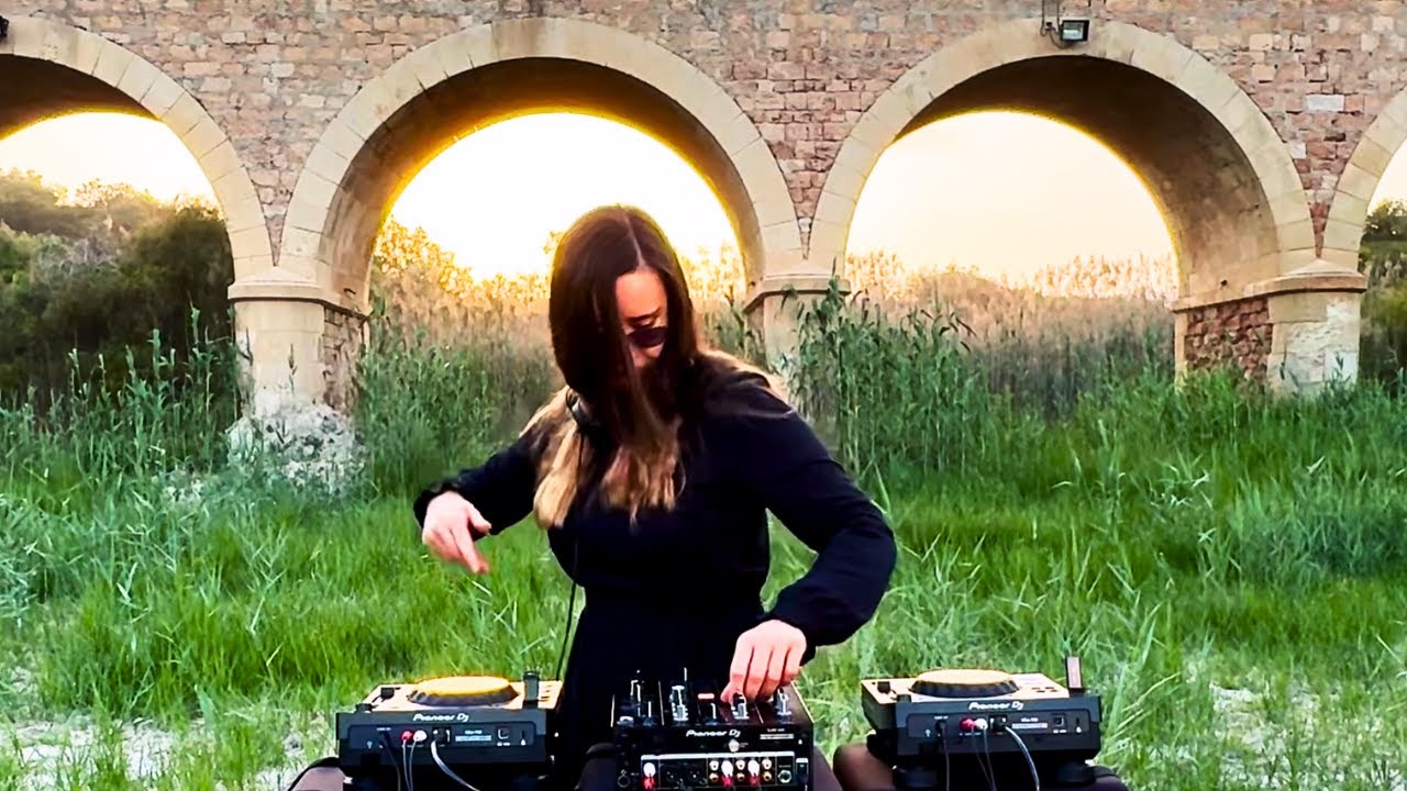 Anna Lenx - Cinematic Techno Set at Sunset | Peak-Time | Driving Industrial & Melodic Vibes ...