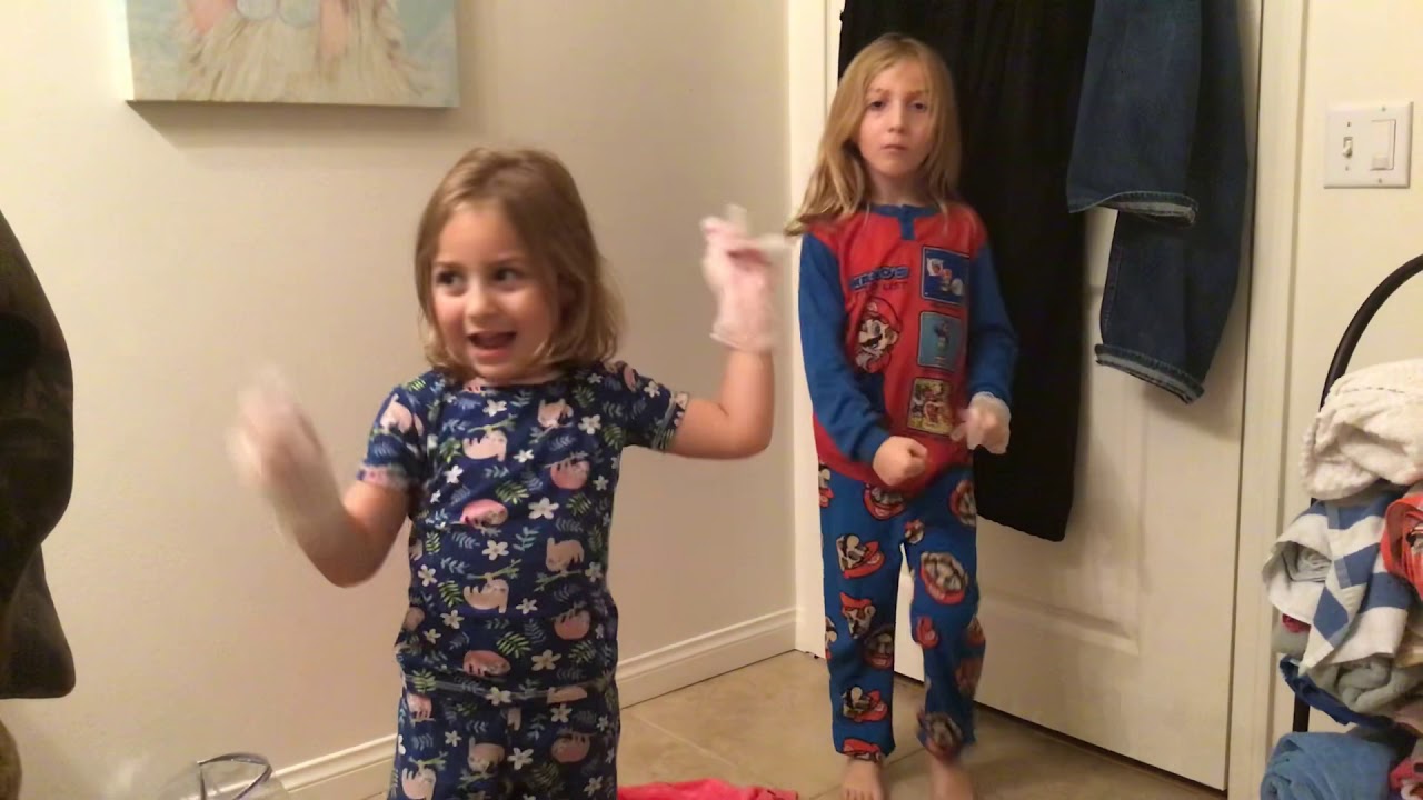 Ikonik dance in real life - YouTube