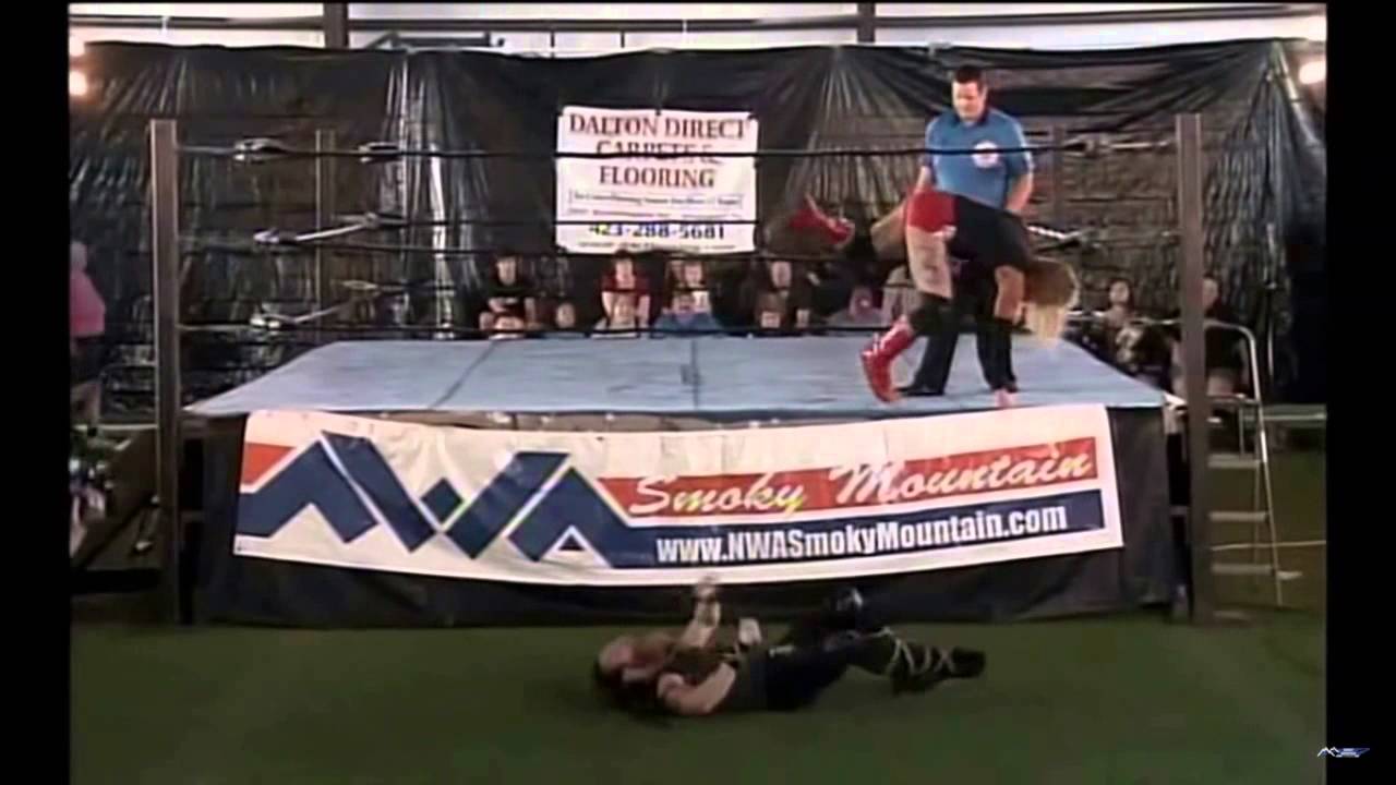 Jason Kincaid vs Toby Farley - YouTube