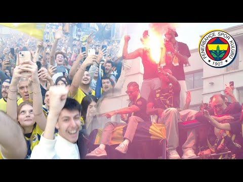 Avrupa Şampiyonu FENERBAHÇE'nin  Bağdat Caddesi’ne girişi💛💙🏀 Sarı-Lacivert Coşku
