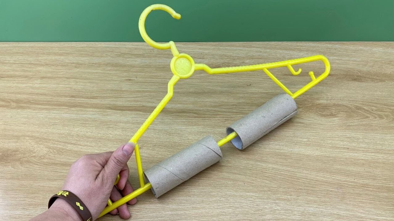 Explore 12 Unique Ways To Use Hangers In Daily Life - YouTube