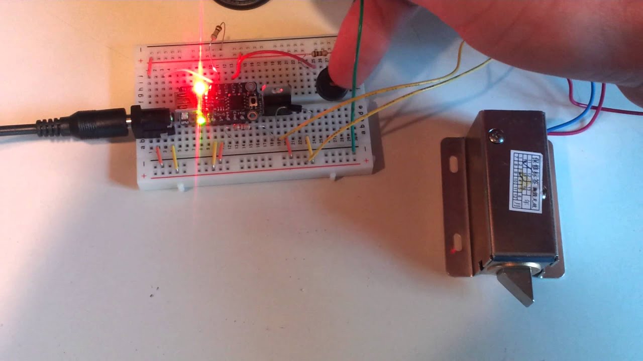 knock lock breadboard test - YouTube
