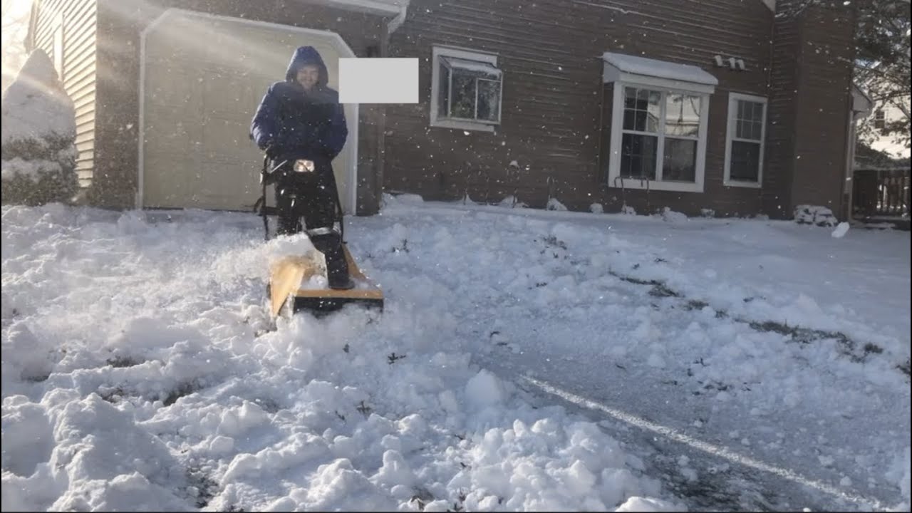 Winter Storm Garrett 4" of Snow, 1hr 20min Power Outage & Snowblowing ...
