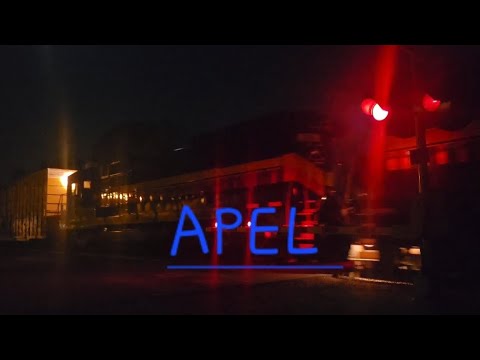 night desoto turn: SGLR 593 and a hot night RS3L - YouTube