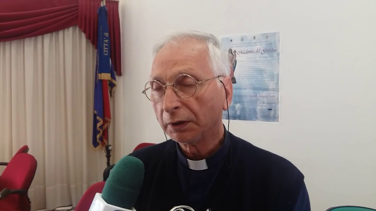 Don Antonio Merico su festa madonna del giardino - YouTube