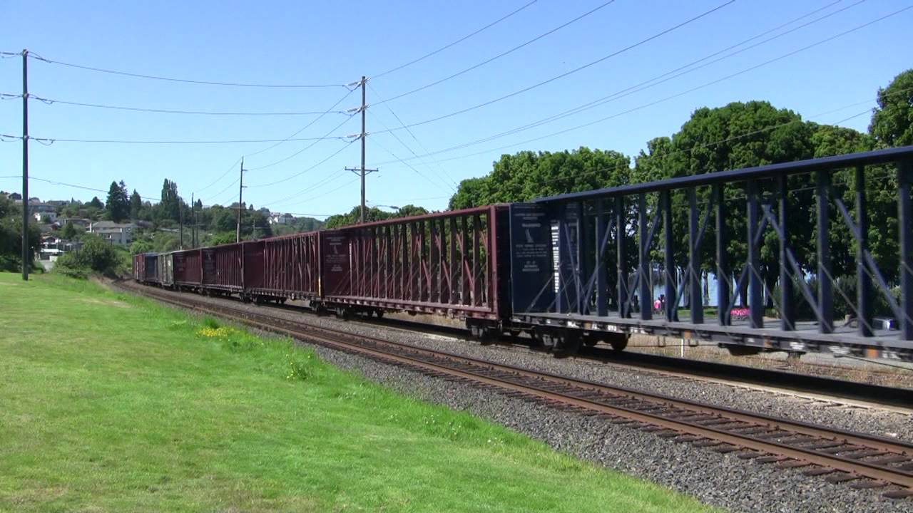 BNSF 722, 4496, And CN 2561 Lead A Mixed Freight @ Old Town Tacoma, WA ...