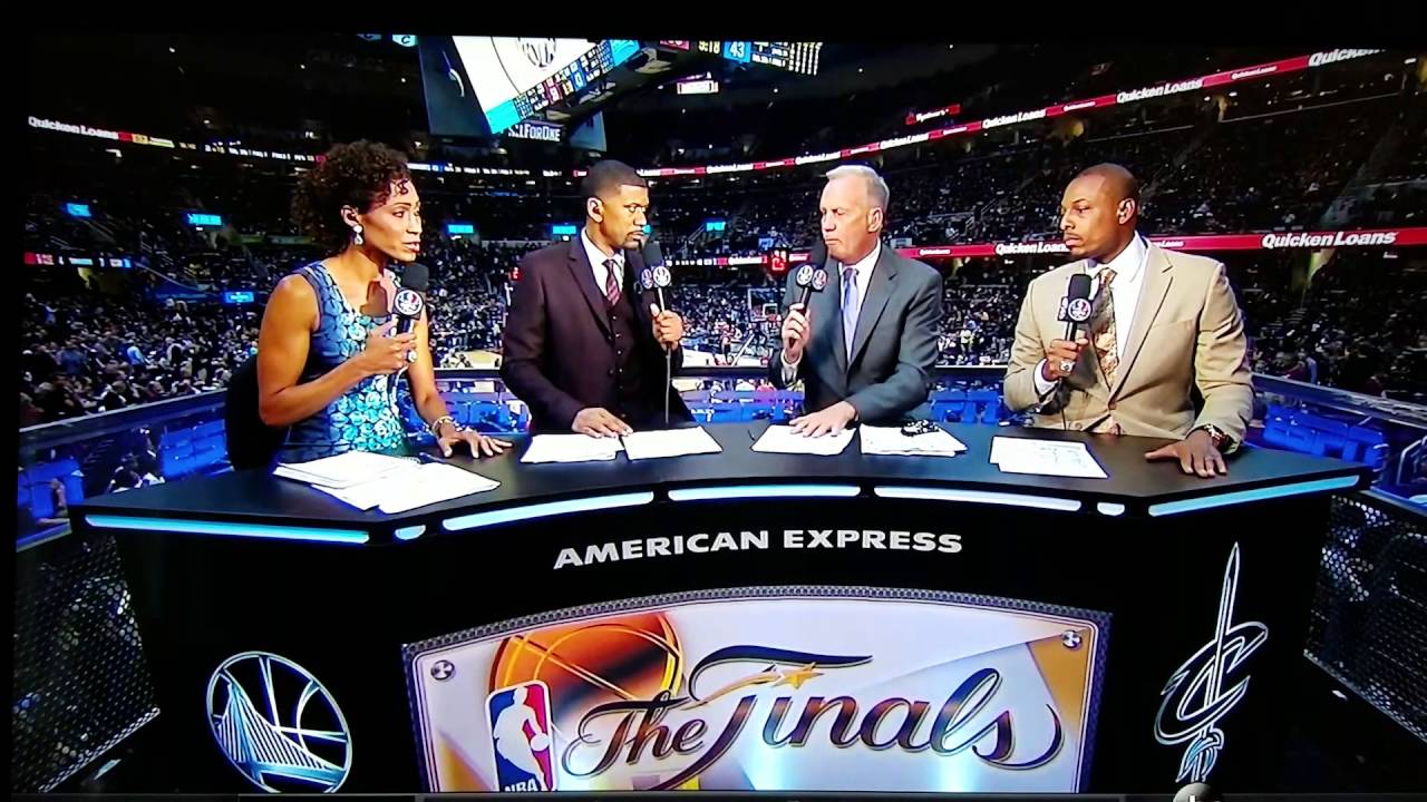 Game 6 of the NBA finals between the Cavs and the Warriors halftime ...