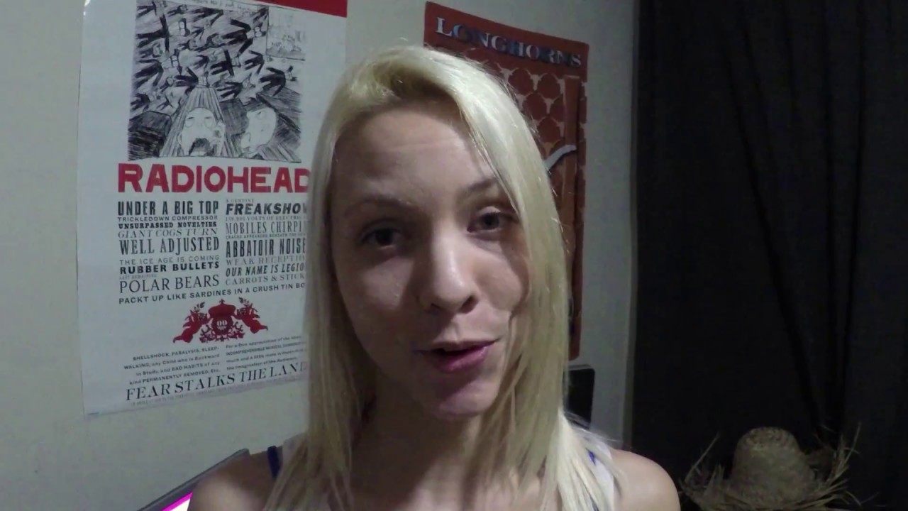 Sexy Girl knows Pi - YouTube