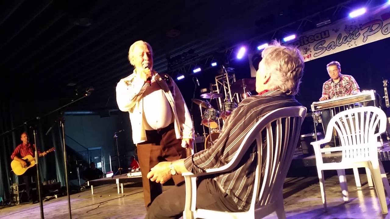 Ovila Landry au festival de St-Pierre les Becquets en 2016 - YouTube