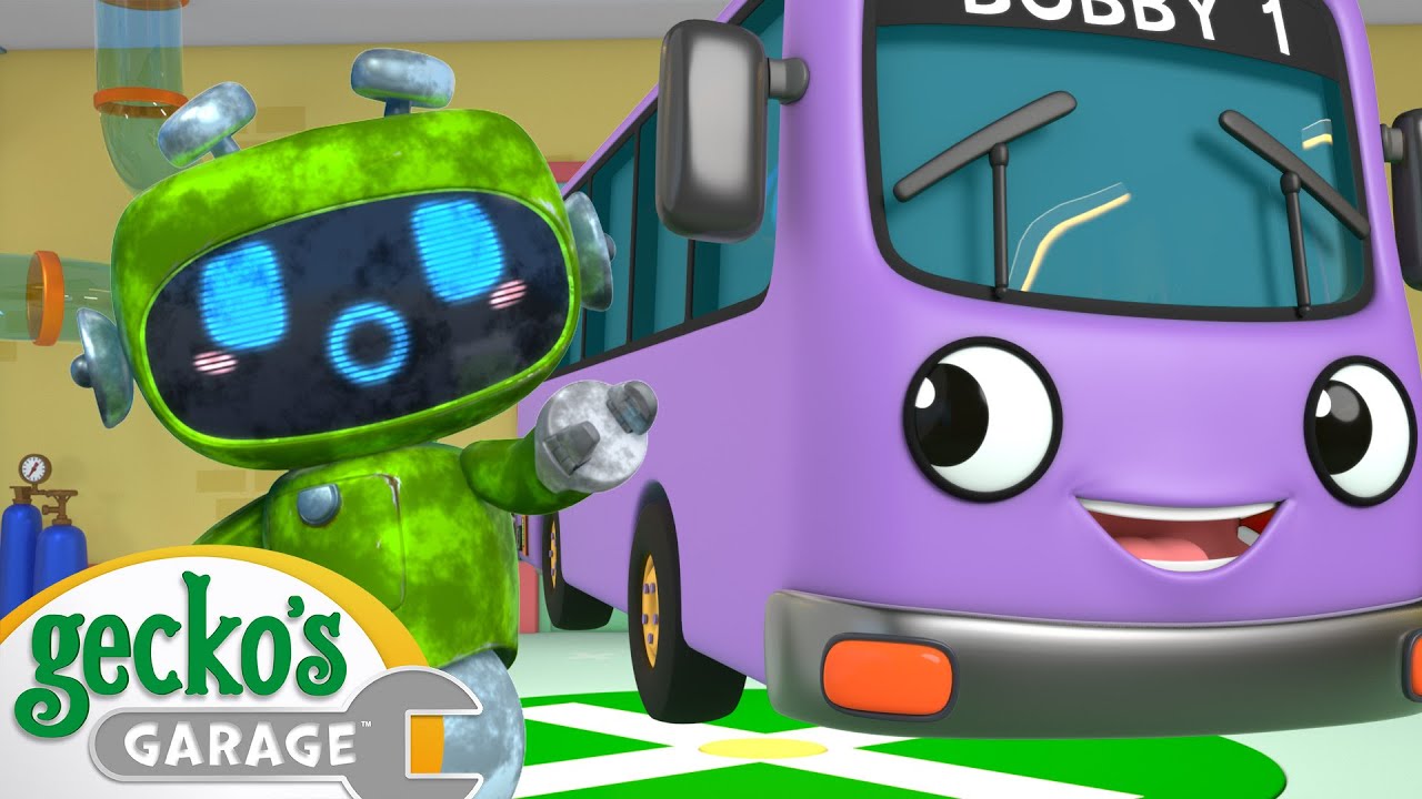 Bobby the Bus Goes Electric 🚍 | GECKO'S GARAGE 🐸 | Old MacDonald's Farm ...