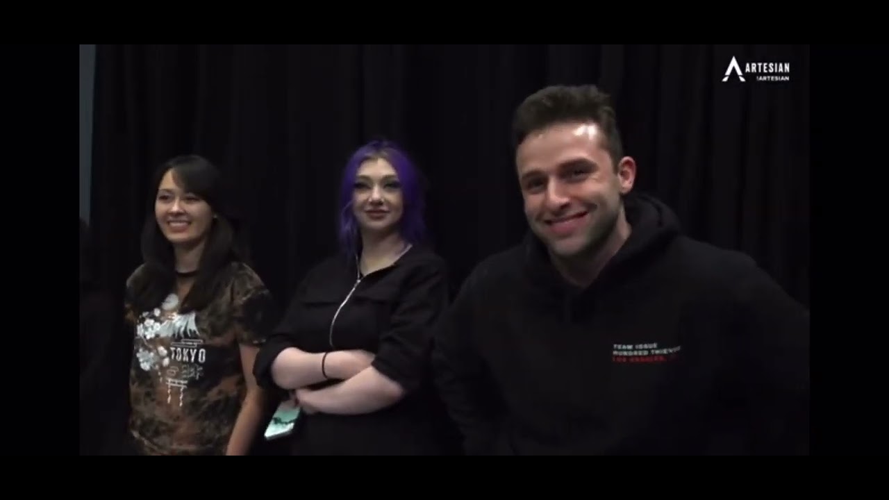 TED NIVISON KISSES AUSTIN SHOW ON JSCHLATT’S STREAM!!!!!!! - YouTube