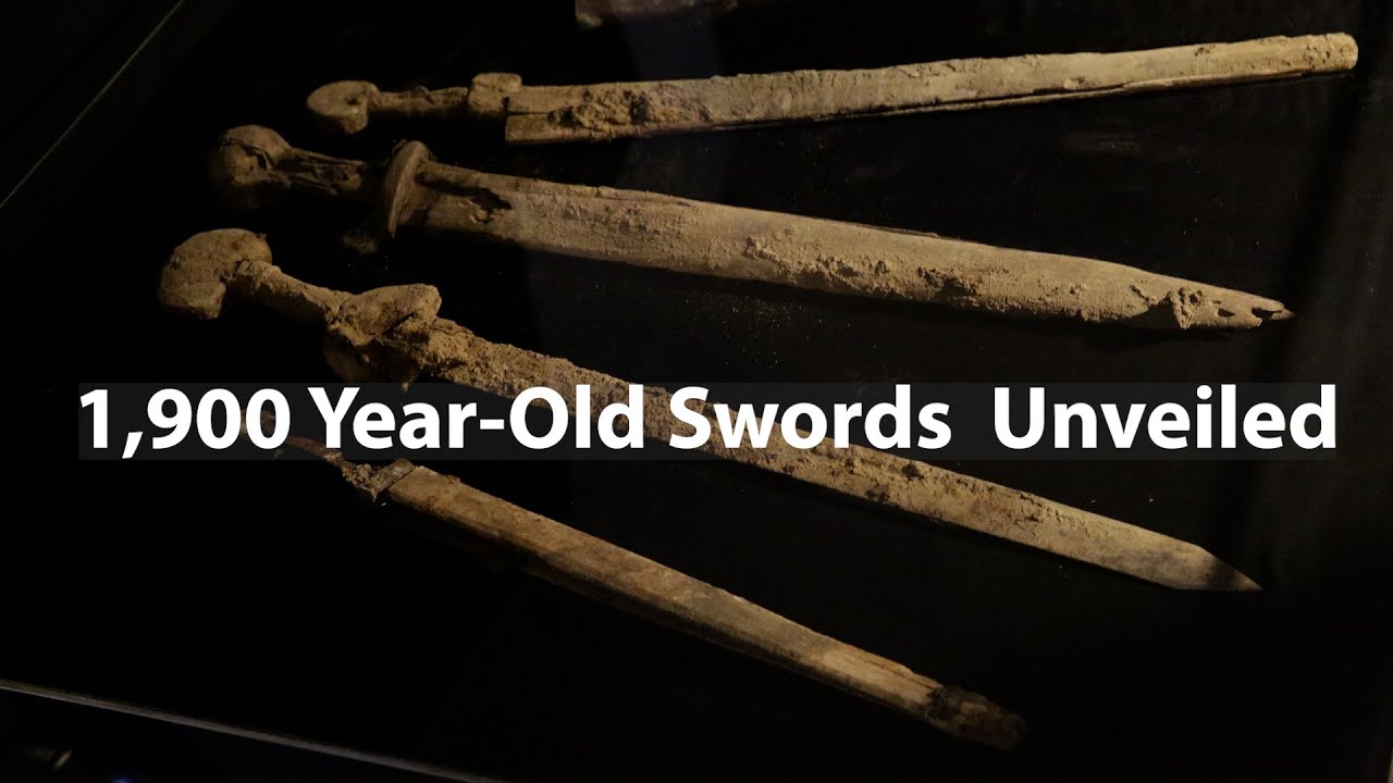 1,900 Year-Old Roman-Era Swords From the Jewish Revolt Unveiled - YouTube