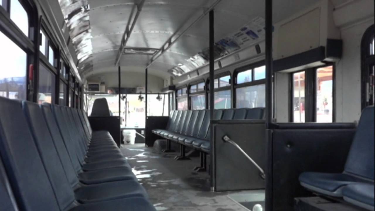 International IC RE300 School Bus - YouTube