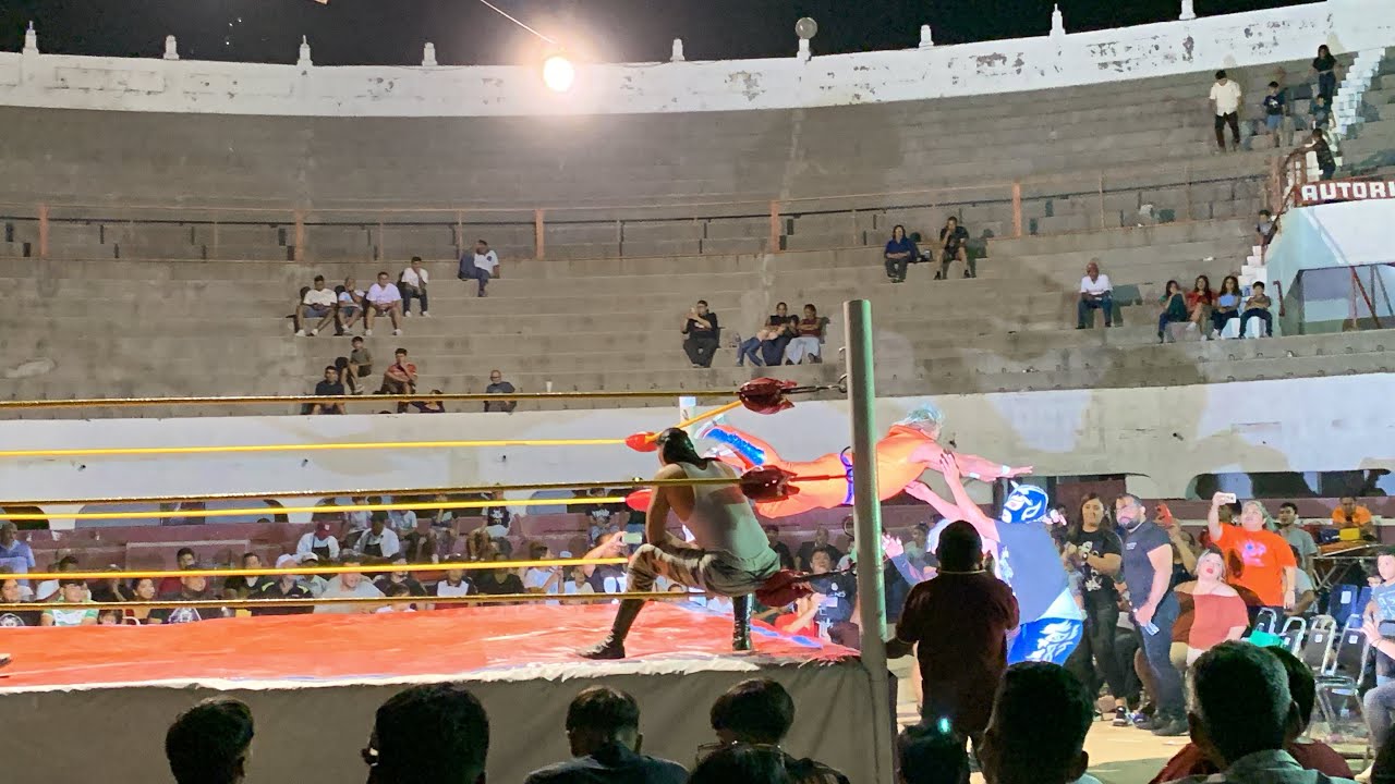 Lucha de apuestas de parejas: Jerry Varela y Black Bestia vs Sabueso ...