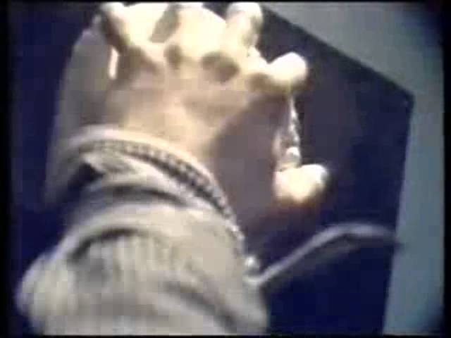 At At - The Screaming MeeMees: Song Lyrics, Music Videos & Concerts