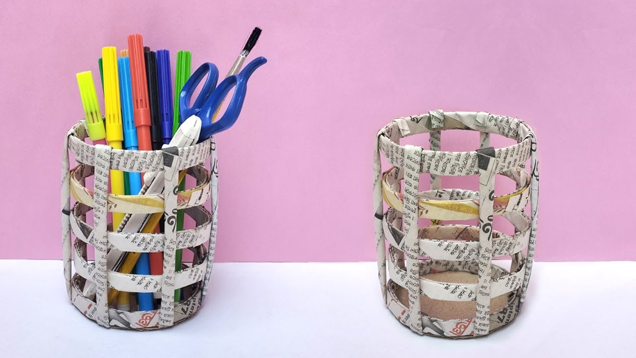 How to make newspaper pen holder | Pen holder with newspaper ...
