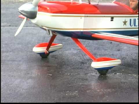 Great Planes Ultimate Biplane - YouTube