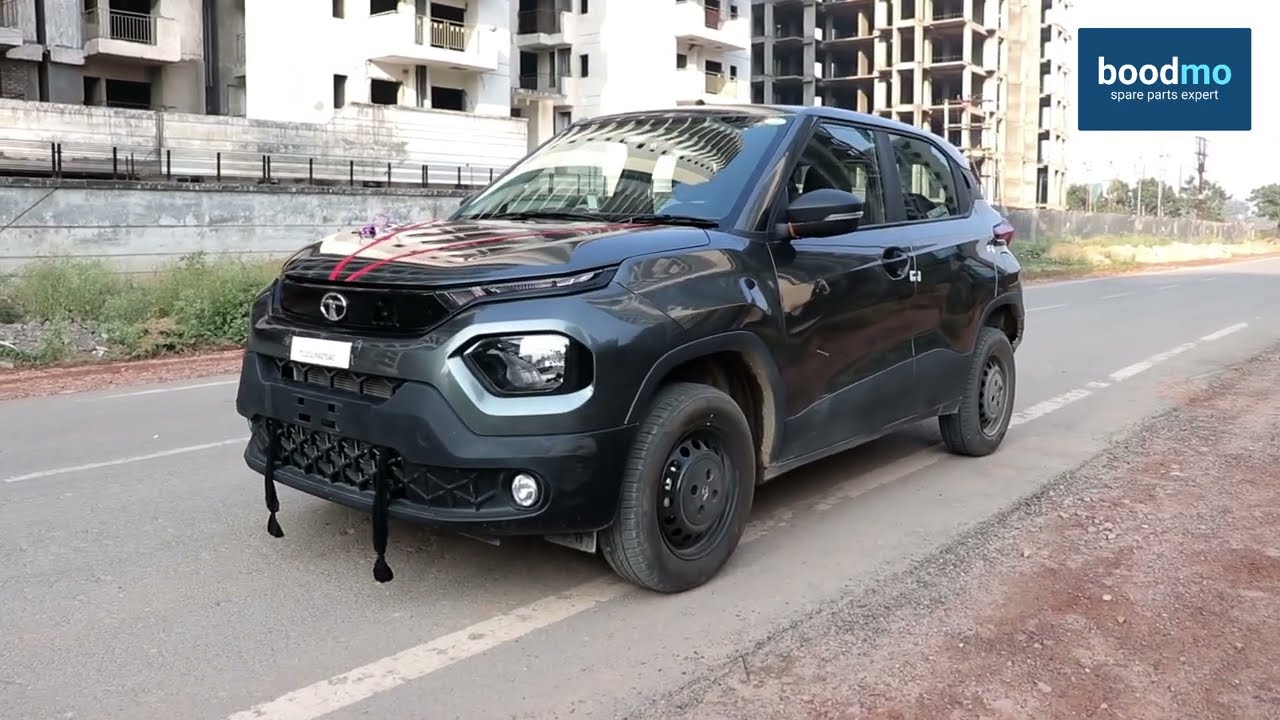 Tata Punch Pure Variant walk around review 🔥 with basic accessories ...