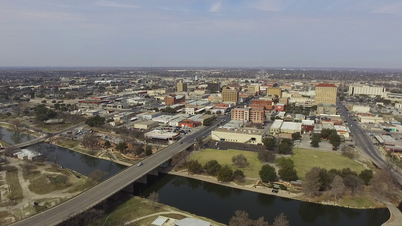 Downtown San Angelo, Texas - Slow Panning Aerial Shot - YouTube