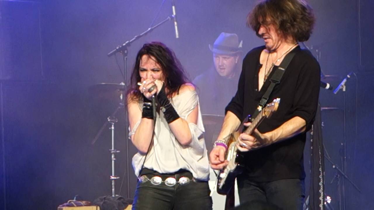 Stacie Collins live @ 29. Brienzersee Rockfestival (ch) 06. 08. 2016 ...