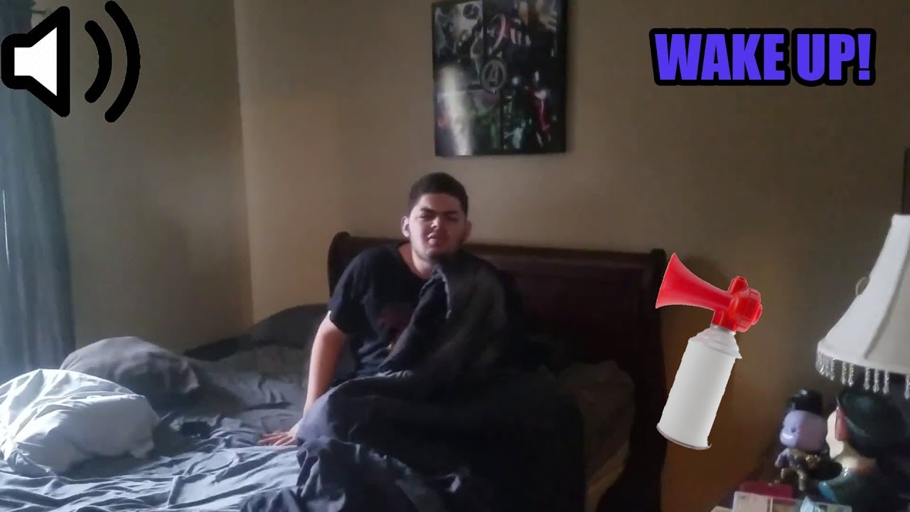 TIME TO WAKE UP CAN'T SLEEP ALL DAY/AIR HORN PRANK - YouTube