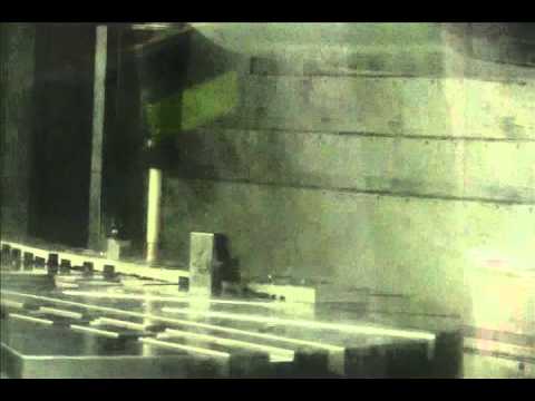 Chatter in Milling Aluminum - YouTube