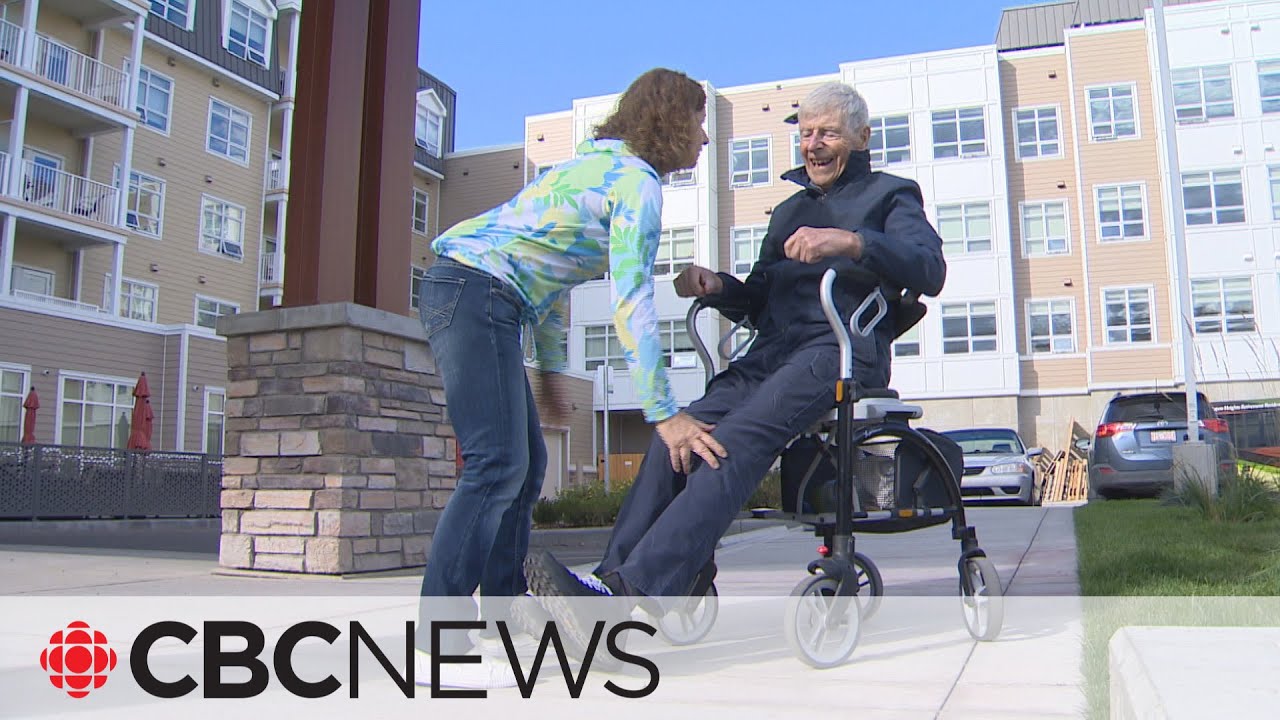 Handling dad's dementia: One family's journey - YouTube