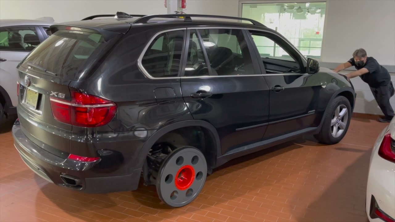 EZ ROLLER SPINNER - PROVIDES ABILITY TO PUSH OR PULL VEHICLES WITH NO ...